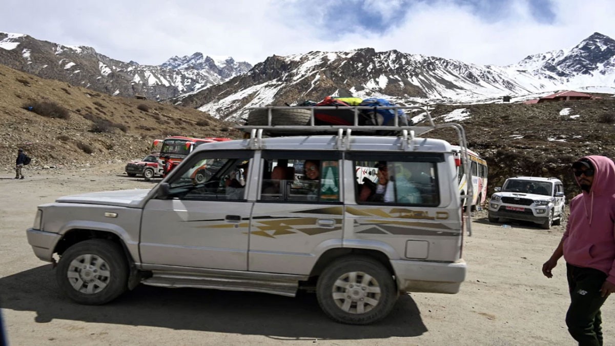 Upper Mustang Jeep Tour 12 Days From Kathmandu | 2024 Cost